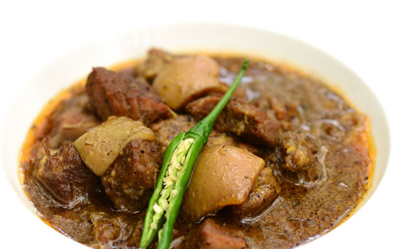 Rich, Dark Pork Curry – Pandi Curry Recipe | Coorg.com